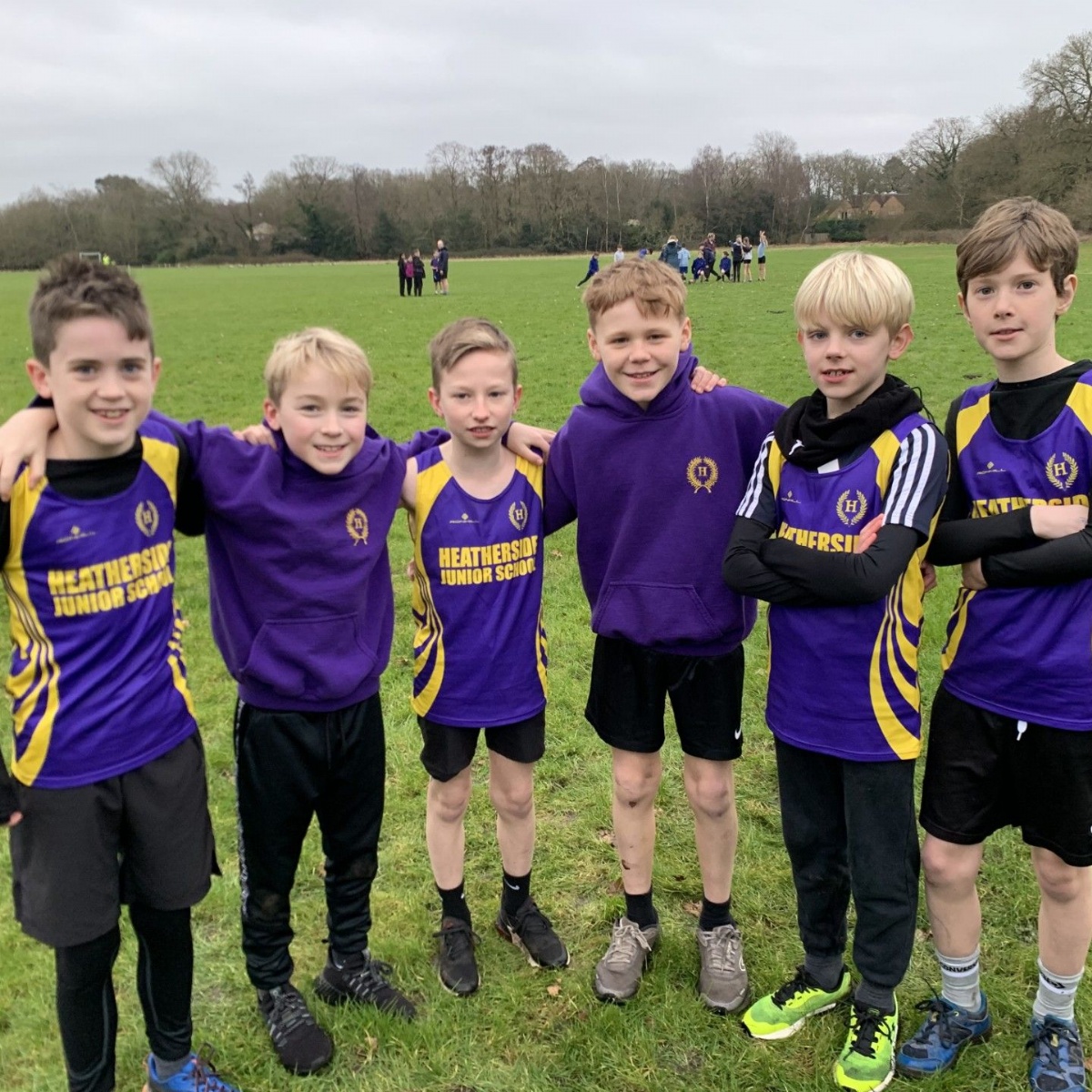 Heatherside Junior School - Keep on running!